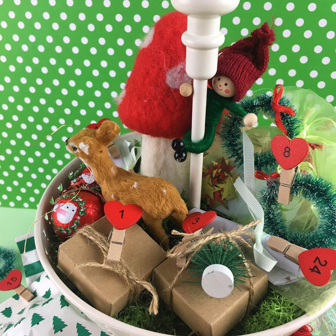 Ημερολόγιο αντίστροφης μέτρησης Χριστουγέννων - ΕΠΟΧΙΑΚΑ